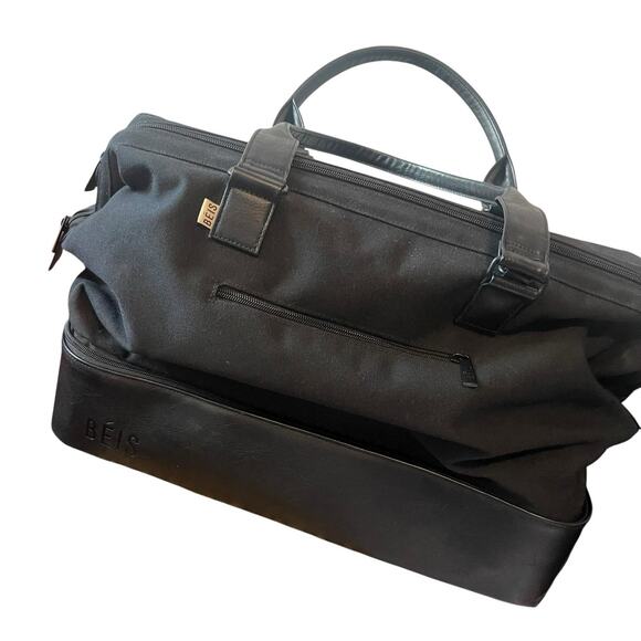 BEIS | Bags | Beis Weekender Bag Carryon Black Convertible Duffle Bag ...
